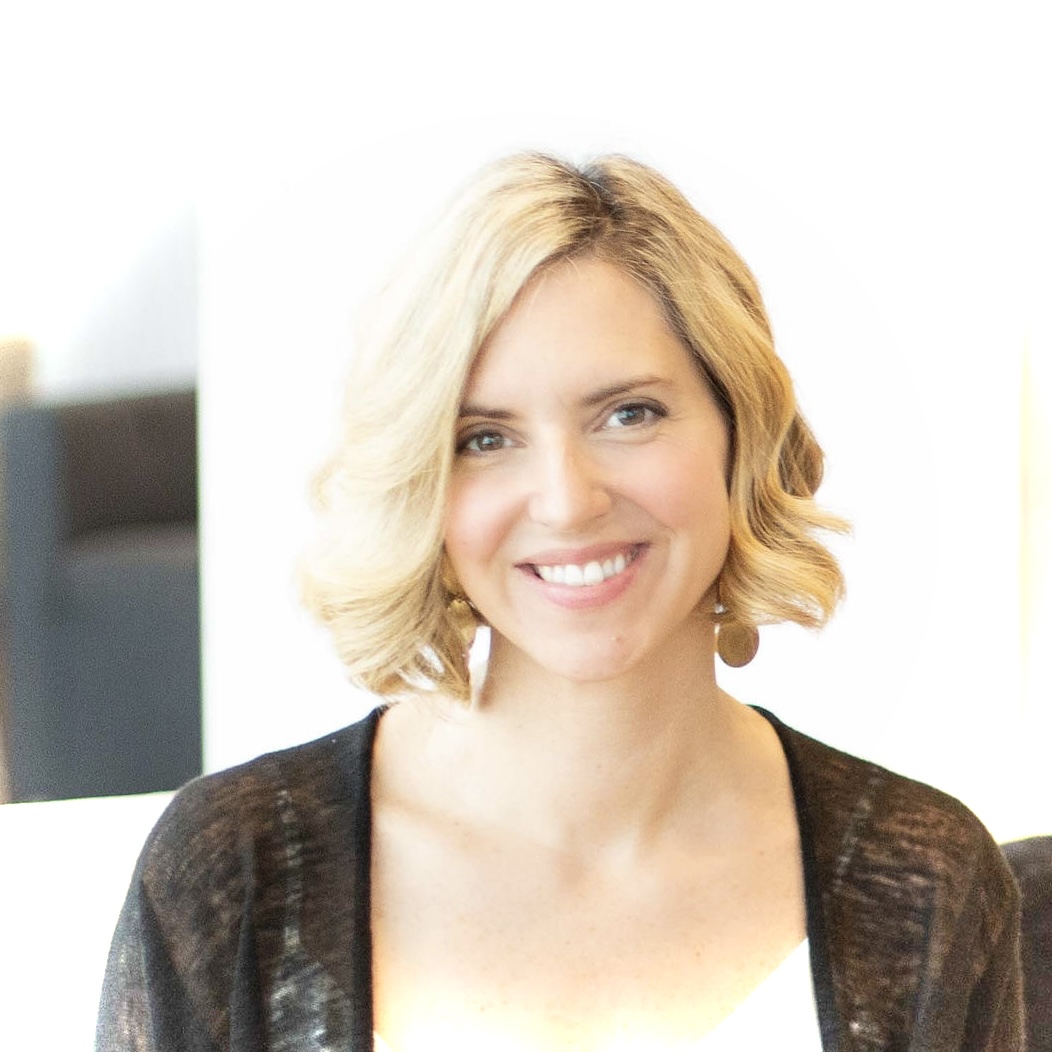 Demystifying the Mysticism with Carrie Hamm – Captivate The Room